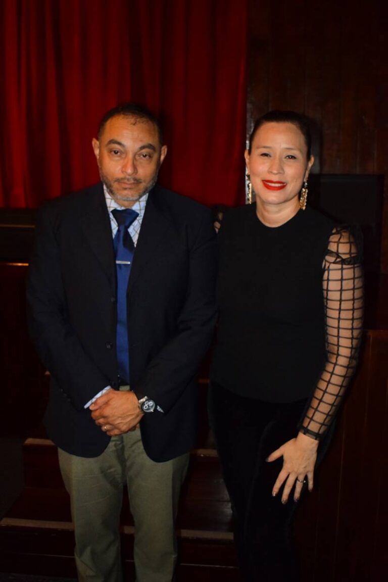 Marta Lidia Cantillano, con “Esencia de Mujer”