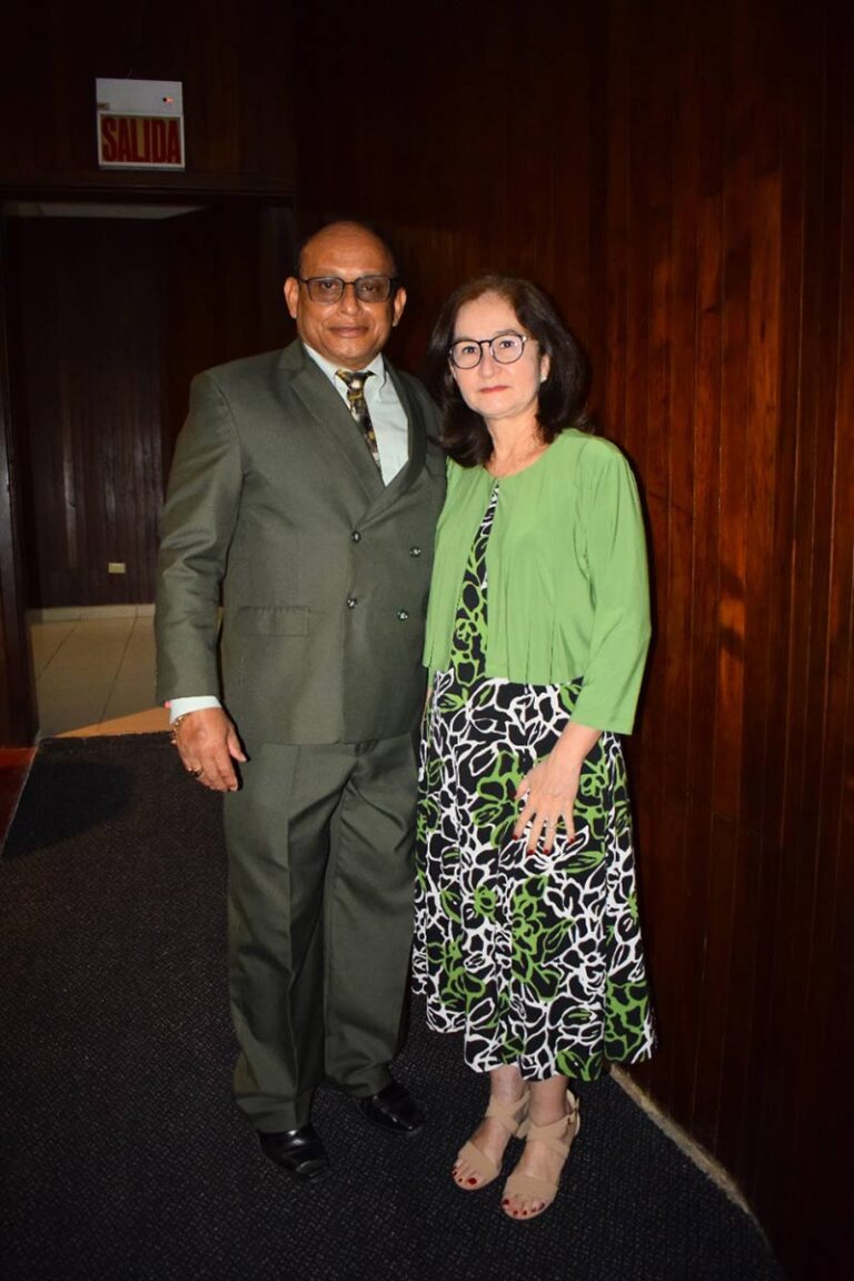 Marta Lidia Cantillano, con “Esencia de Mujer”