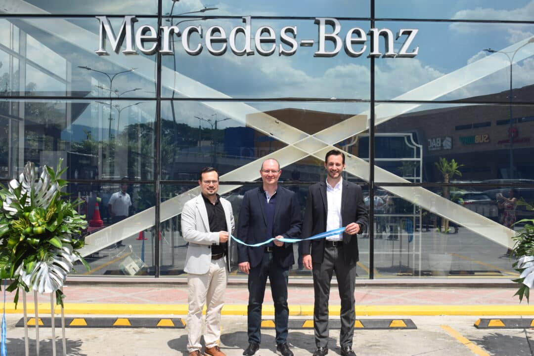 Inchcape inaugura sala de ventas para vehículos Mercedes-Benz