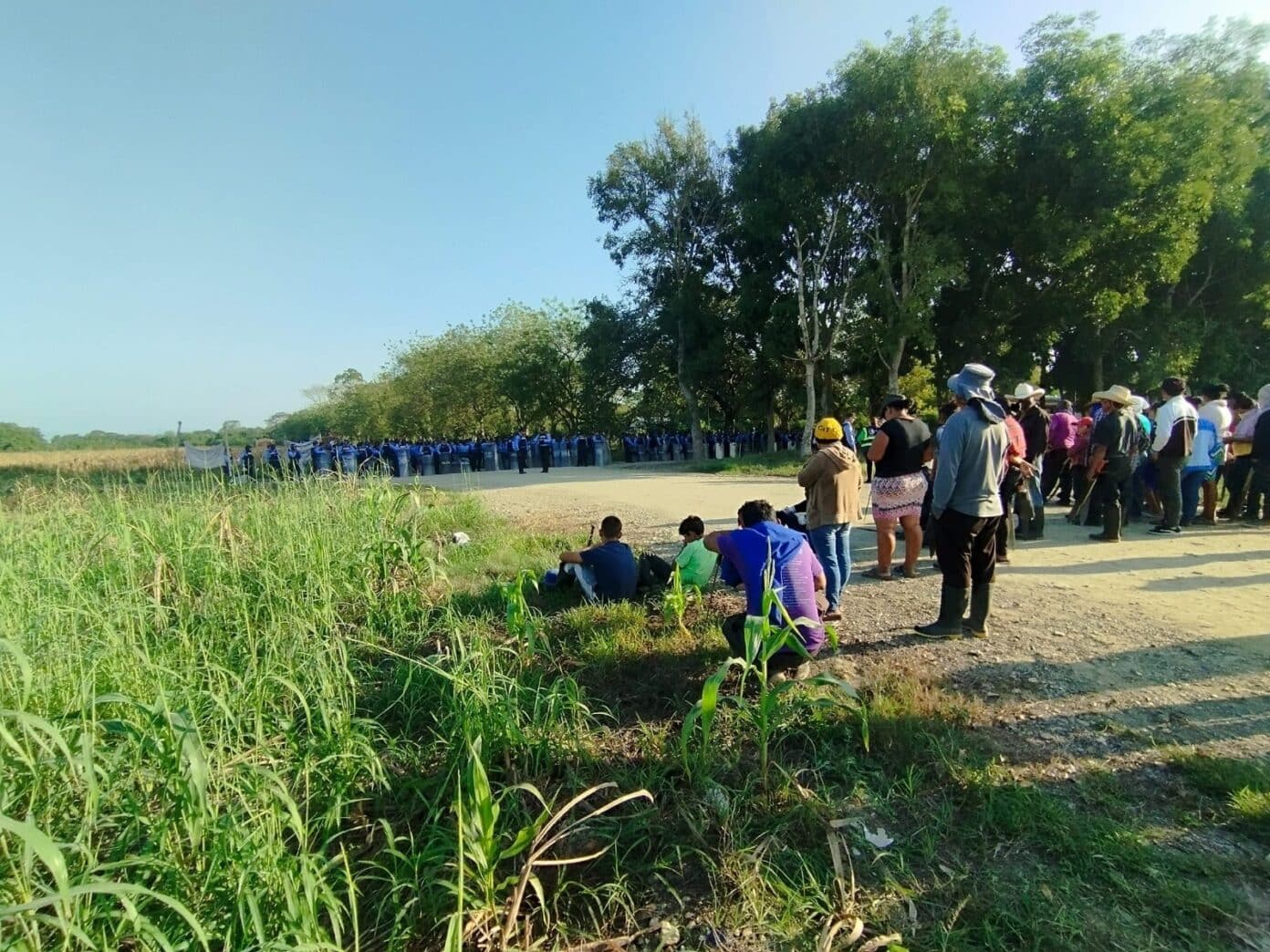 AZUNOSA exige respeto al derecho a trabajar