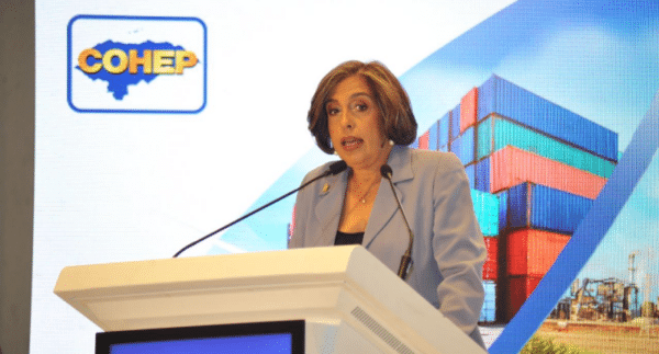 Anabel Gallardo respalda a las consejeras Ana Paola Hall y Cossette López