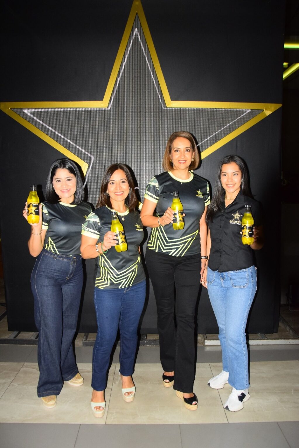 Embotelladora de Sula invita a descubrir tu lado Rockstar
