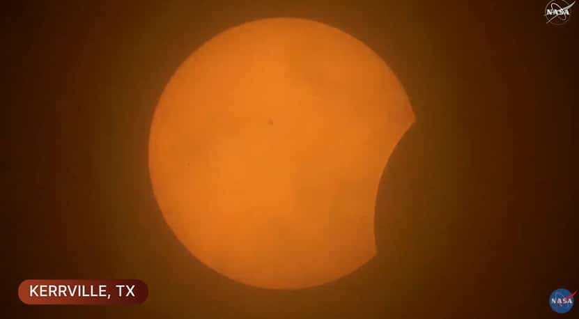 Imágenes y videos que dejó el celestial eclipse solar 2024