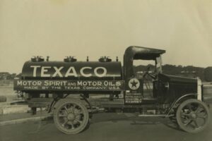 TEXACO: 120 años dejando huella en cada kilómetro