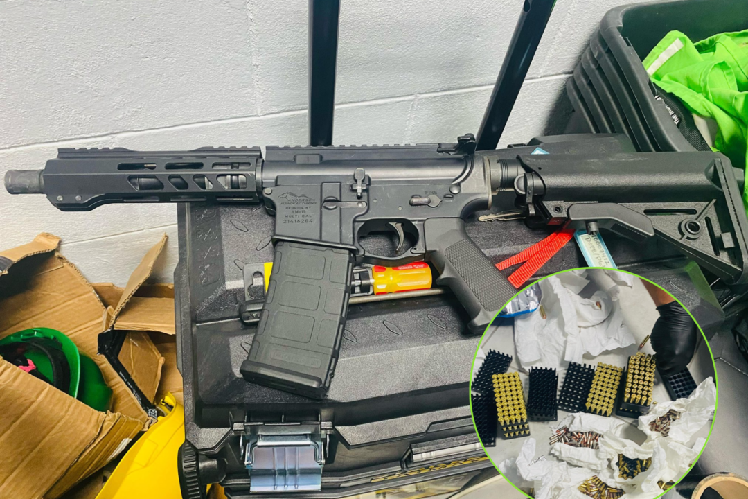 Incautan cargamento de armas y municiones en Puerto Cortés