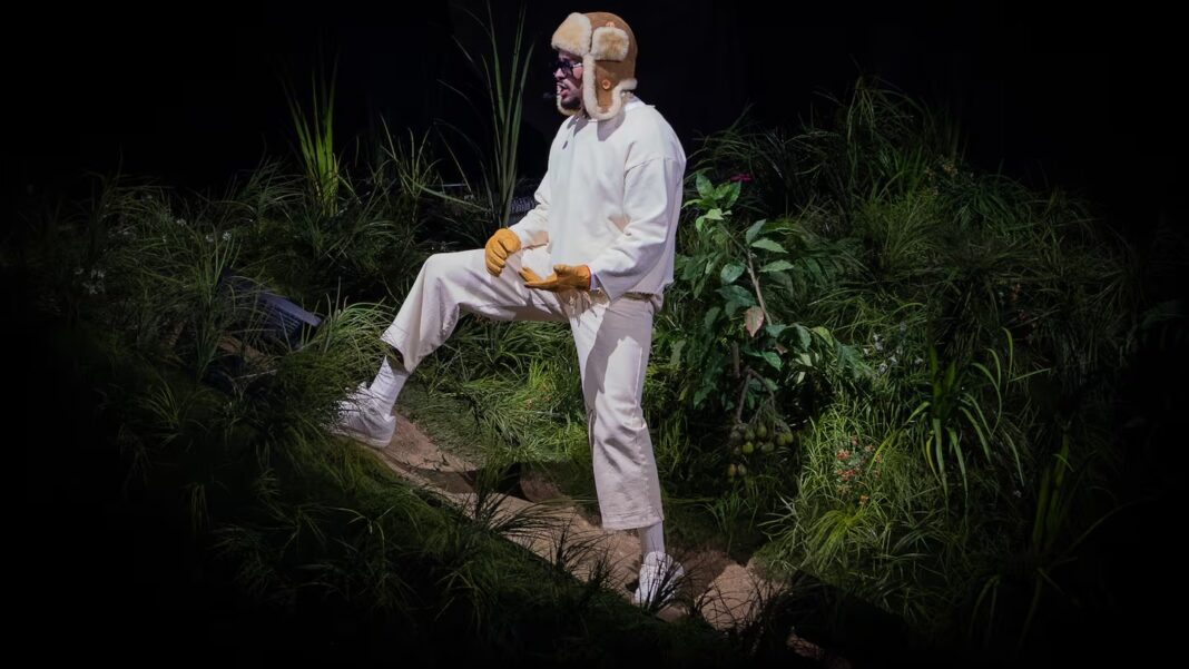 Así suena "alambre de púa", la nueva canción de Bad Bunny