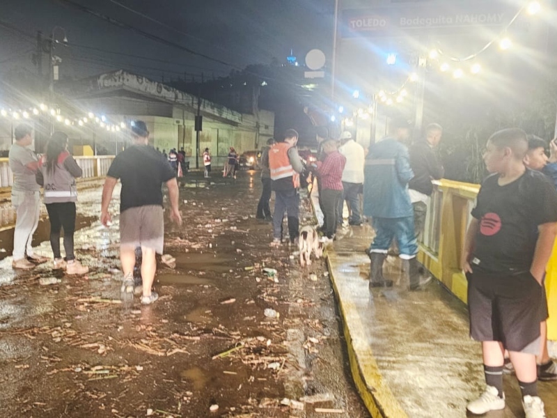 Dos muertos y miles afectados por intensas lluvias en Honduras