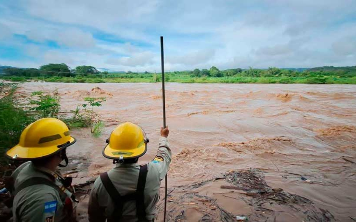 Crecida del Río Ulúa genera preocupación en la región