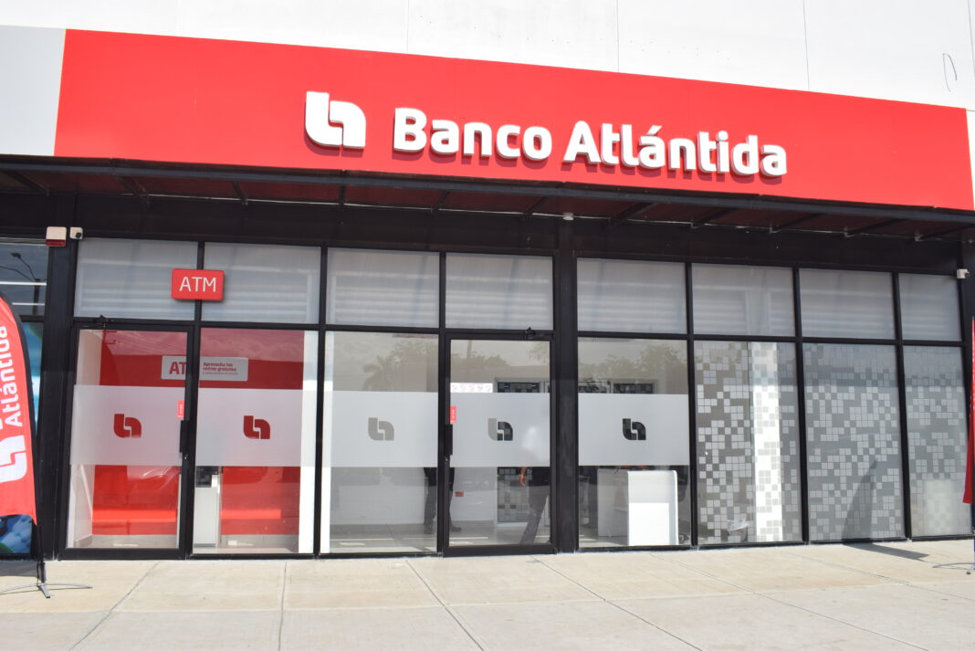 Banco Atlántida inaugura la Agencia Plaza Doral en San Pedro Sula