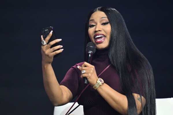 Nicki Minaj, cancelada por grandes estrellas del pop tras declararse ...