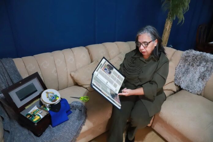 Banda presidencial de Asfura recupera el azul royal y suma símbolo inédito