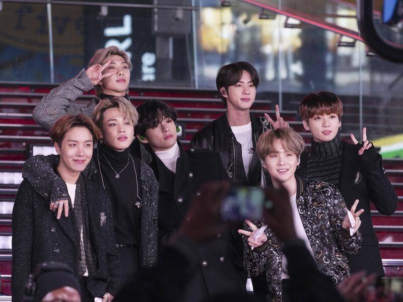 BTS enciende el mundo digital con su primer viaje juntos